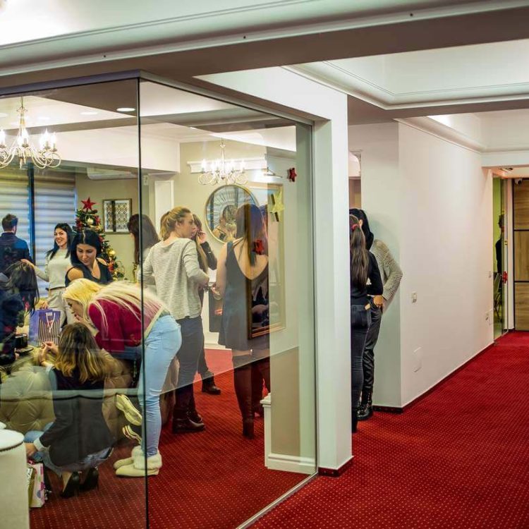Money Studio Bucuresti: Christmas Party si Secret Santa